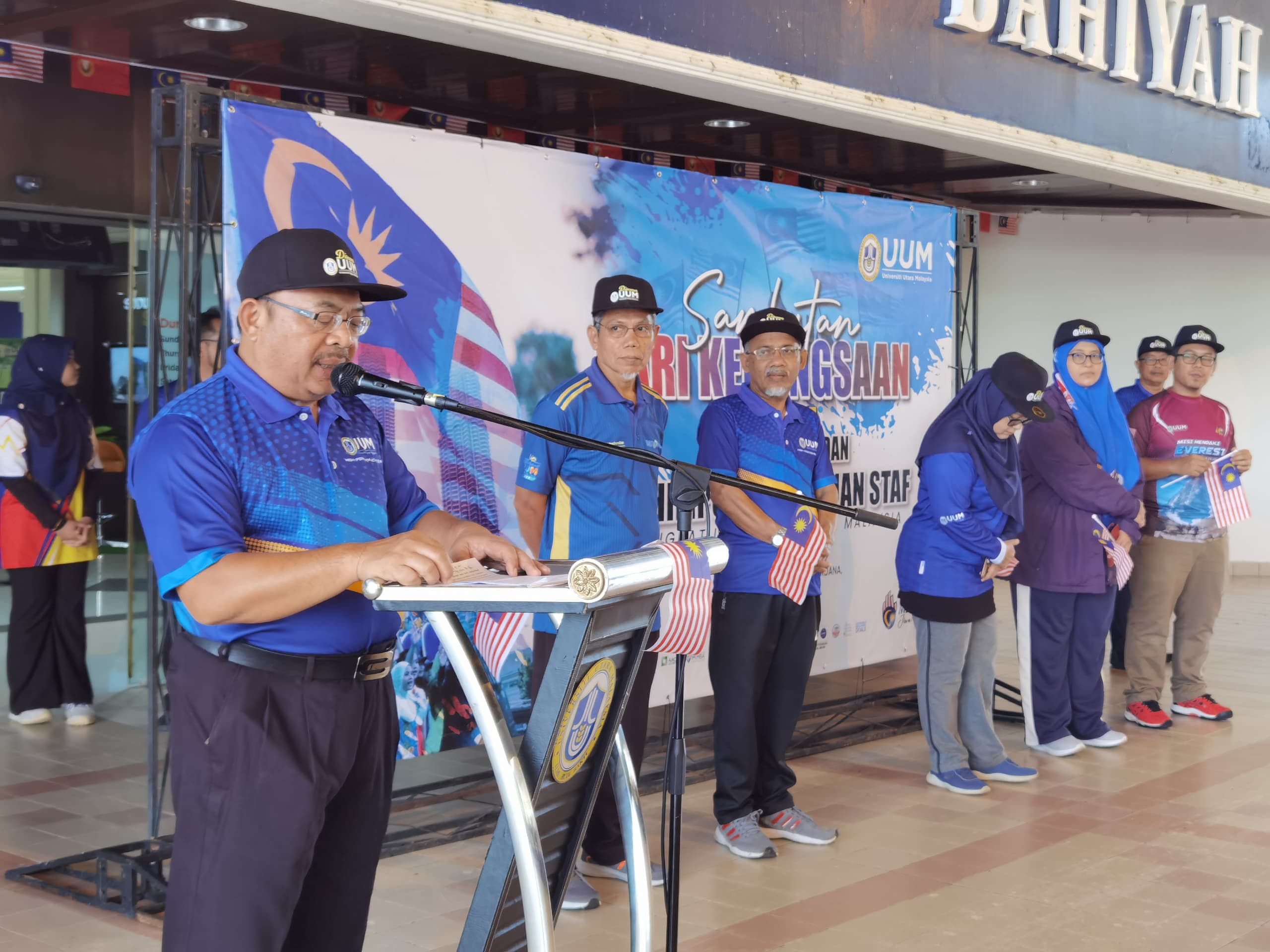 Denizens of UUM Appreciate and Commemorate the Independence of their ...