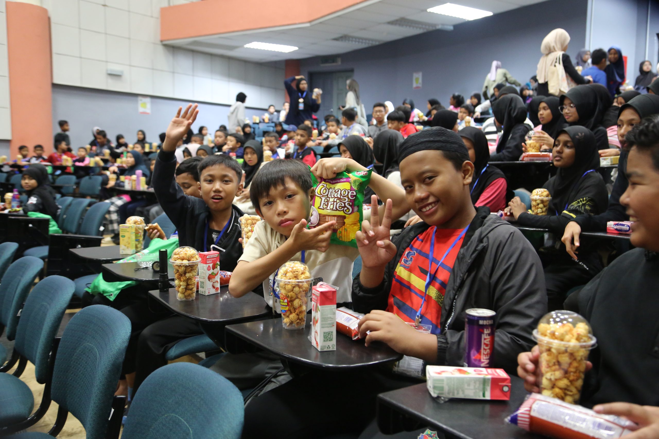 Kemeriahan STEM Camp@Sintok 2024 – UUM TODAY