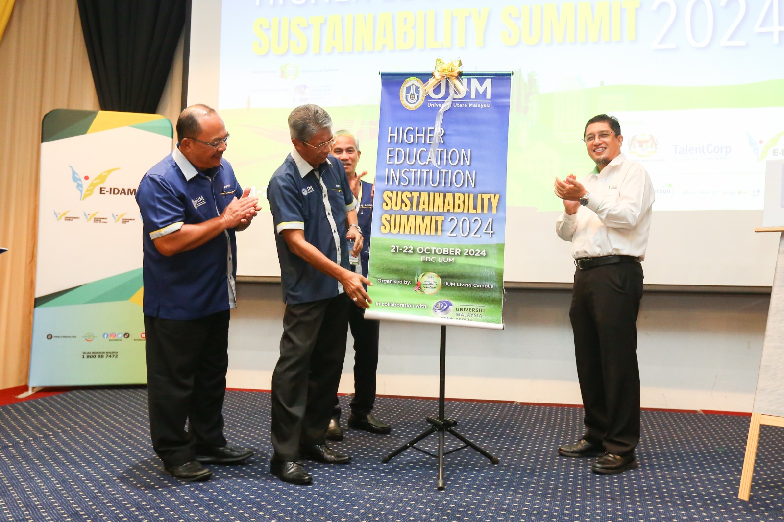 UUM Becomes First University to Launch Drive-Through Recycling Centre ...