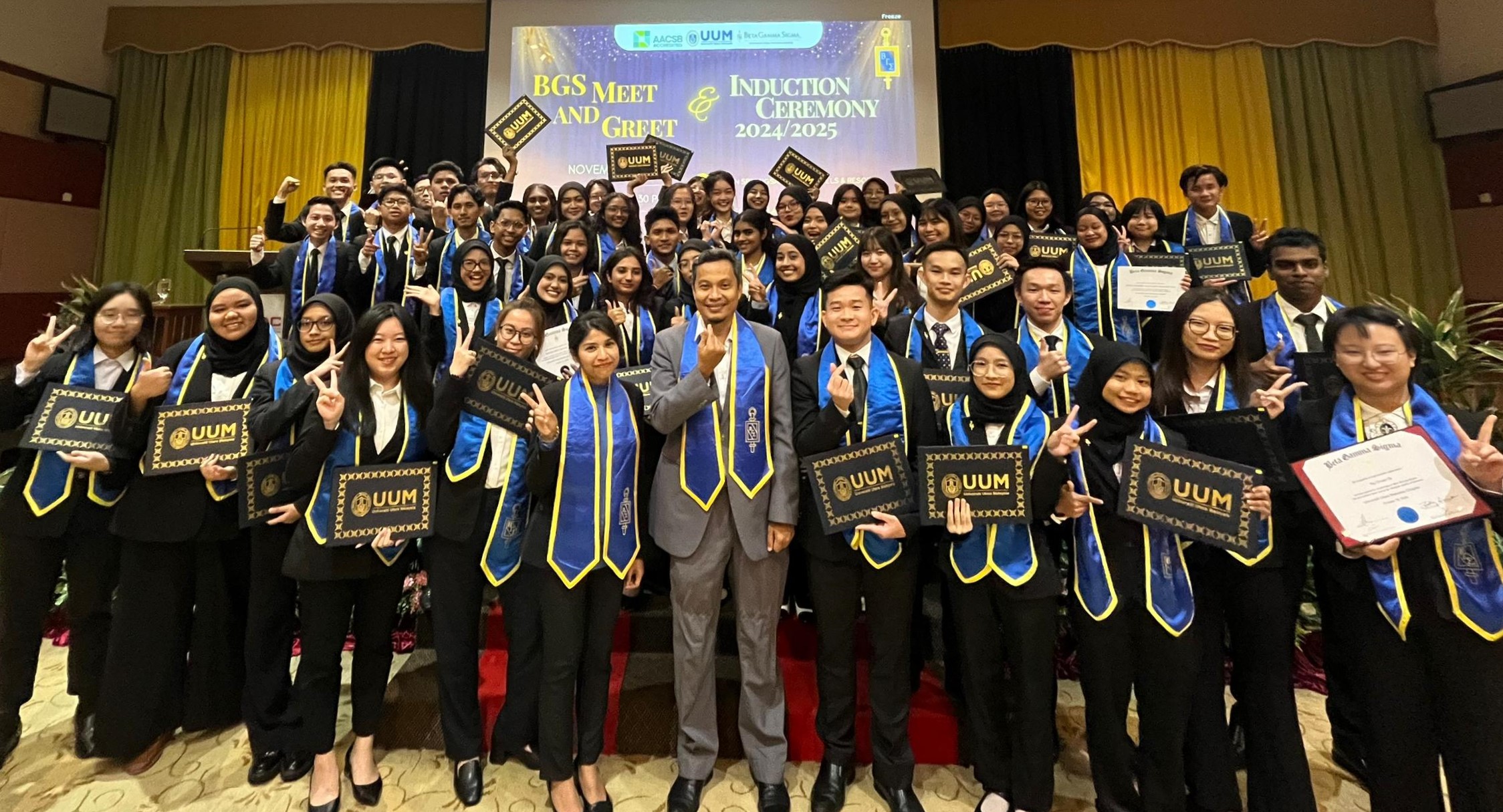 Welcoming new students at the BGS Meet & Greet and Induction Ceremony ...