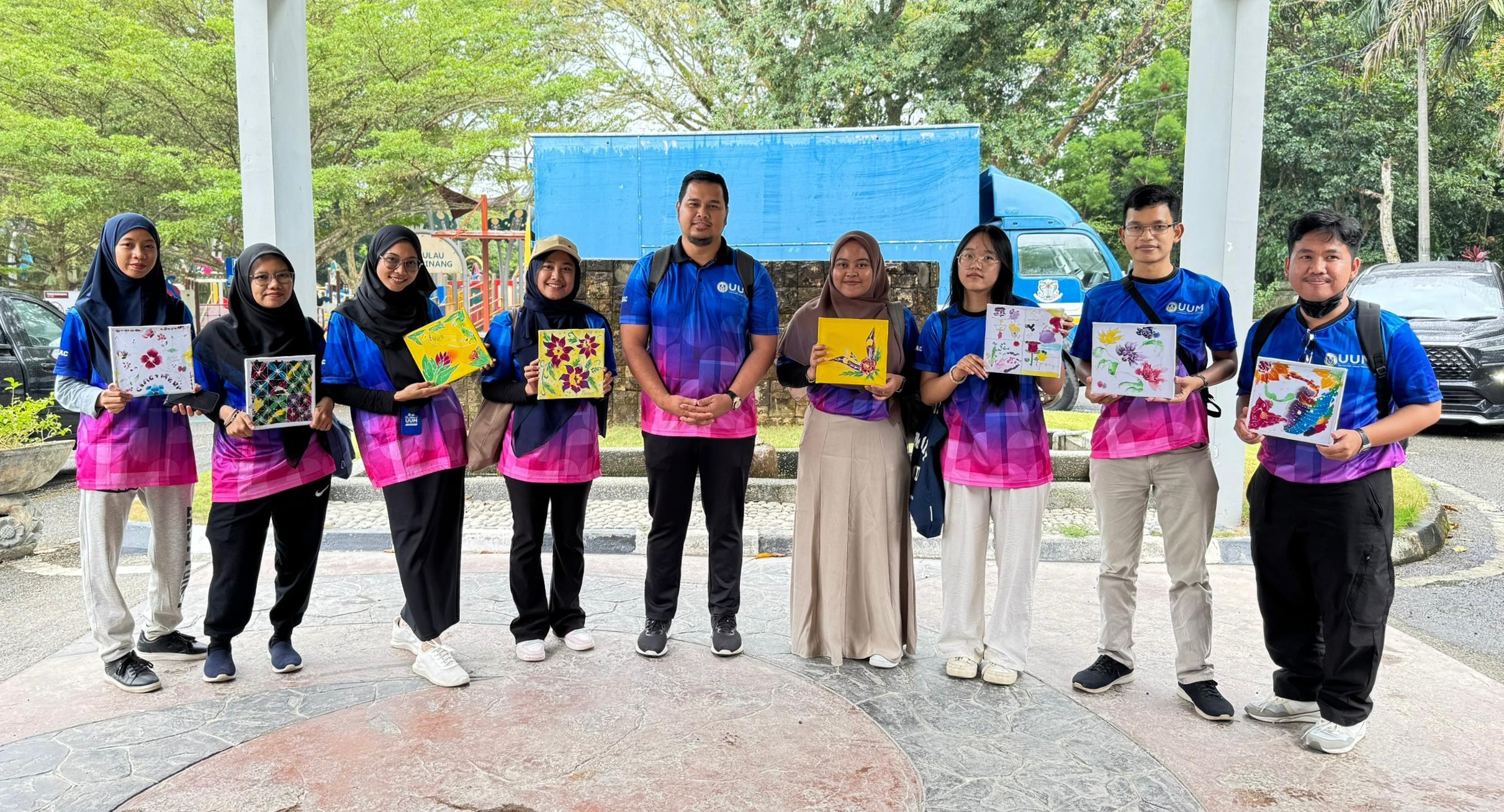 A Brush with Tradition as UUM international students explore Malaysian ...