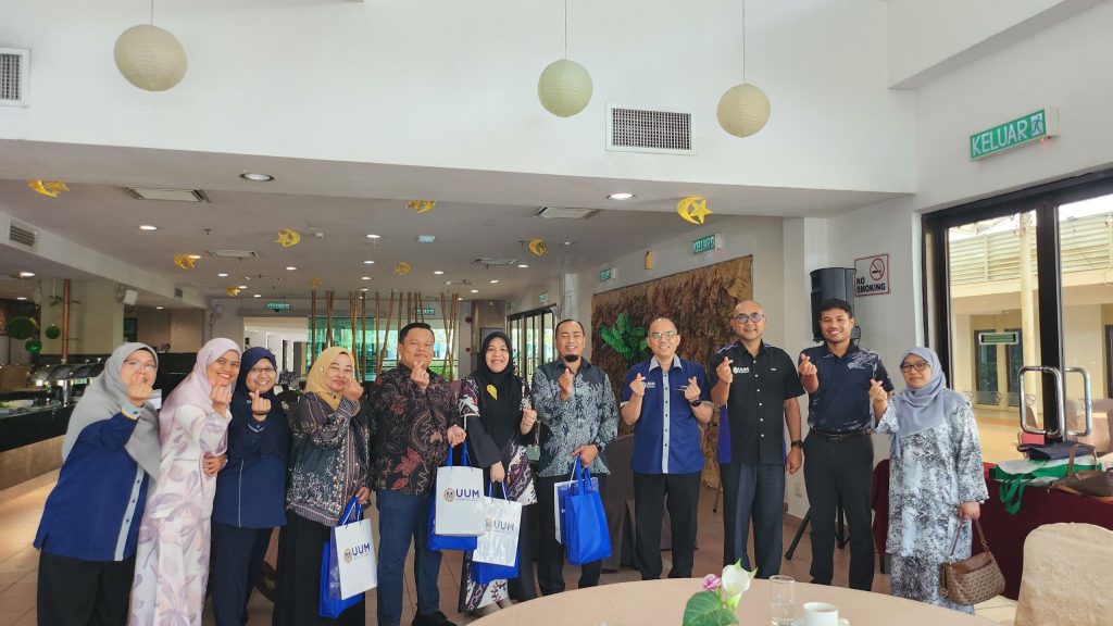 Lawatan Delegasi UINSU ke Pusat Pengajian Pengkomputeran – UUM TODAY