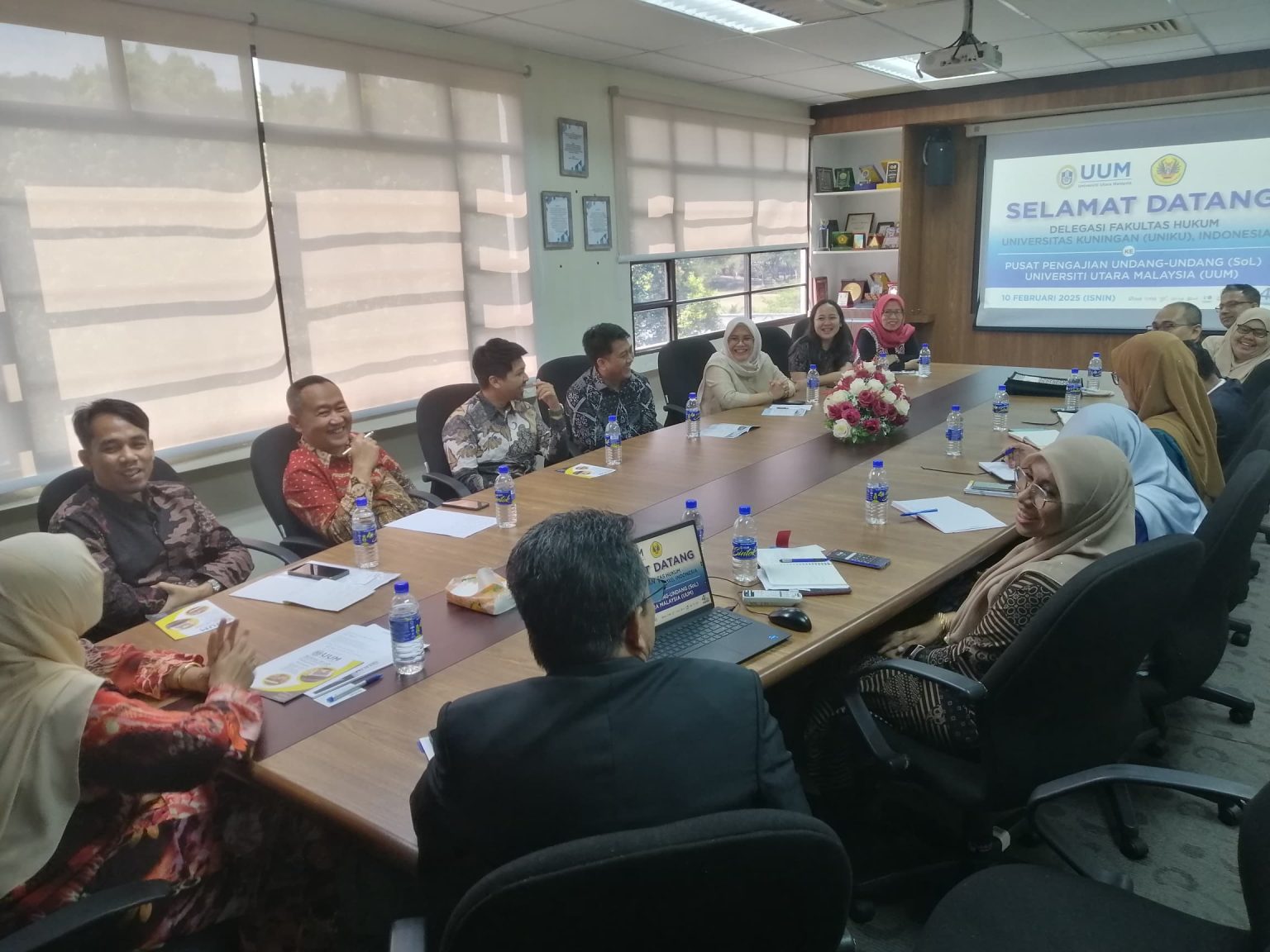 Delegasi Fakultas Hukum UNIKU teroka potensi kerjasama akademik dan ...