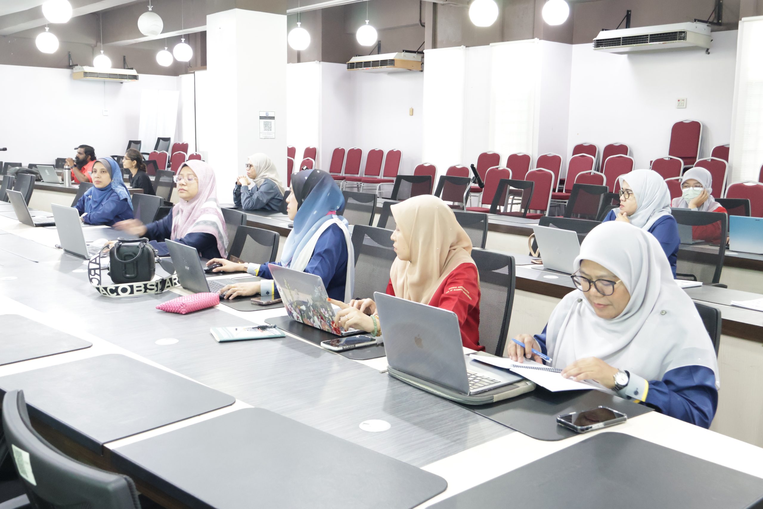 Bengkel EDBM pastikan keberkesanan penuhi keperluan industri – UUM TODAY