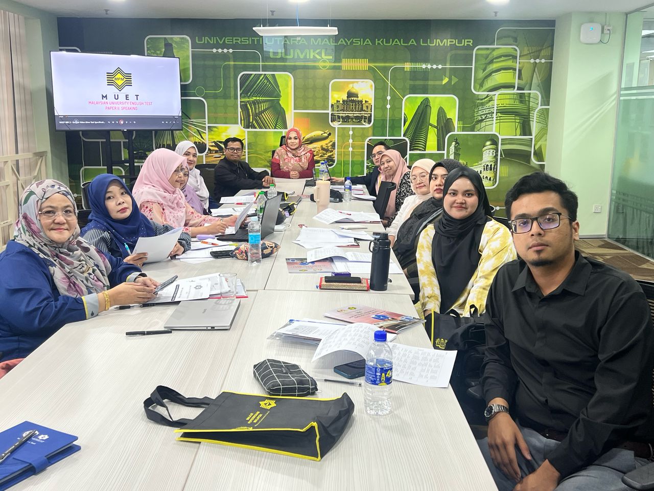 Lawatan ke UUMKL & Bengkel ToT IELTS Online – UUM TODAY