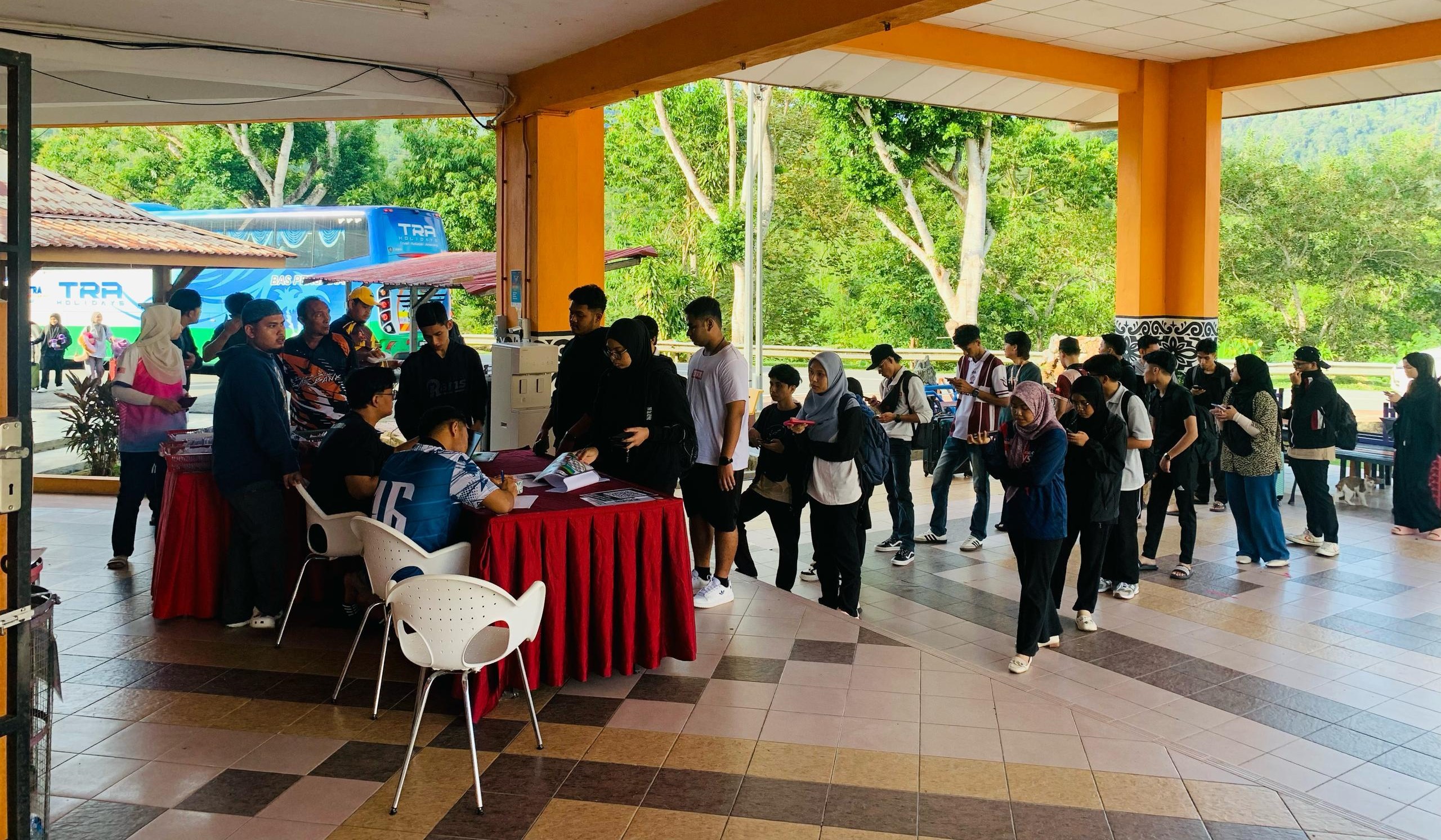 INASIS sambut kepulangan pelajar di Aidilfitri – UUM TODAY