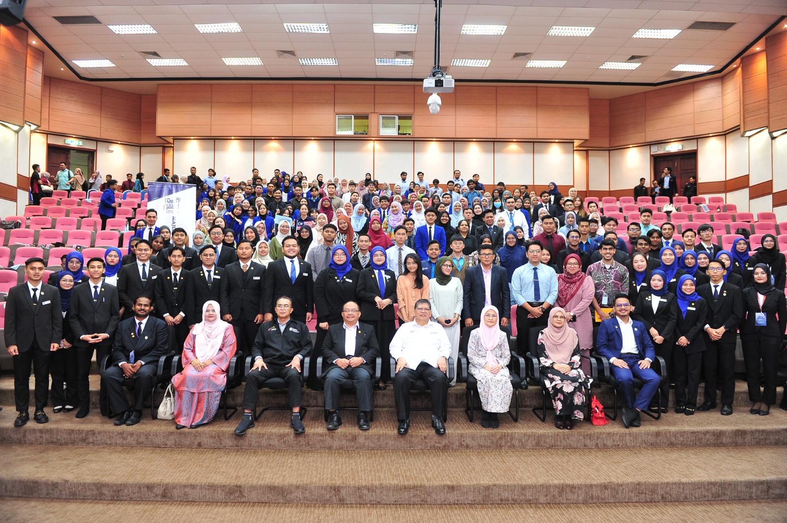 UUM Students Urged to Master Four Languages to Enhance Global ...
