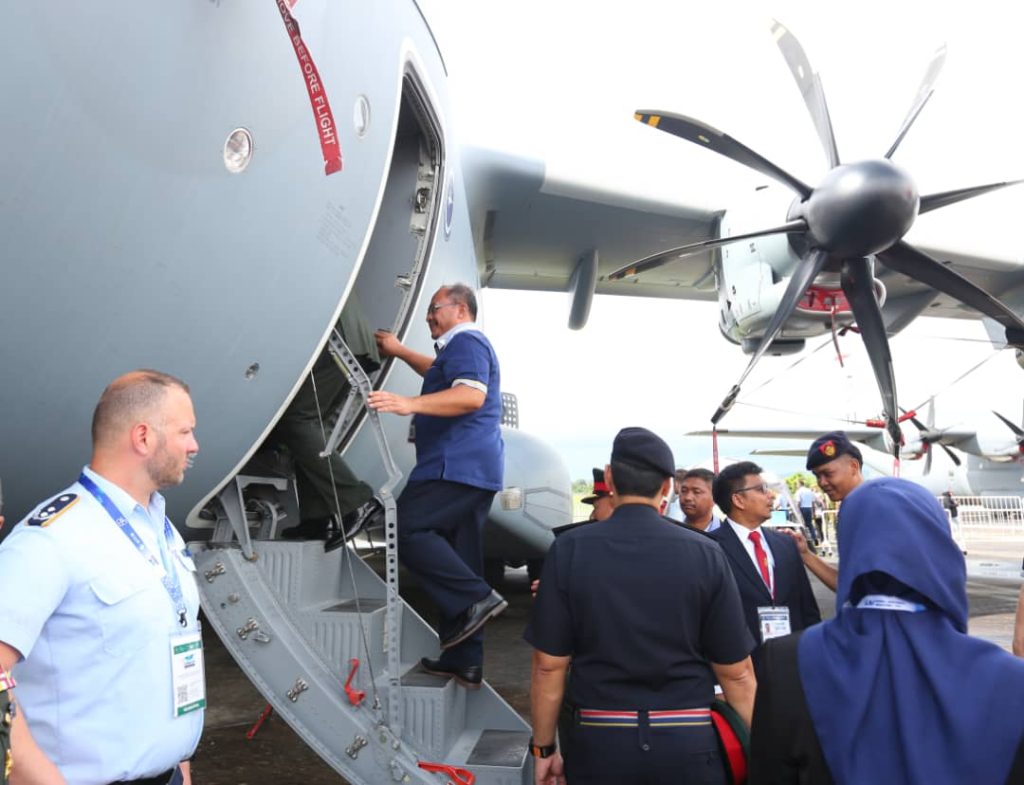 LIMA 2025 platform inovasi, pelaburan dan diplomasi global – UUM TODAY