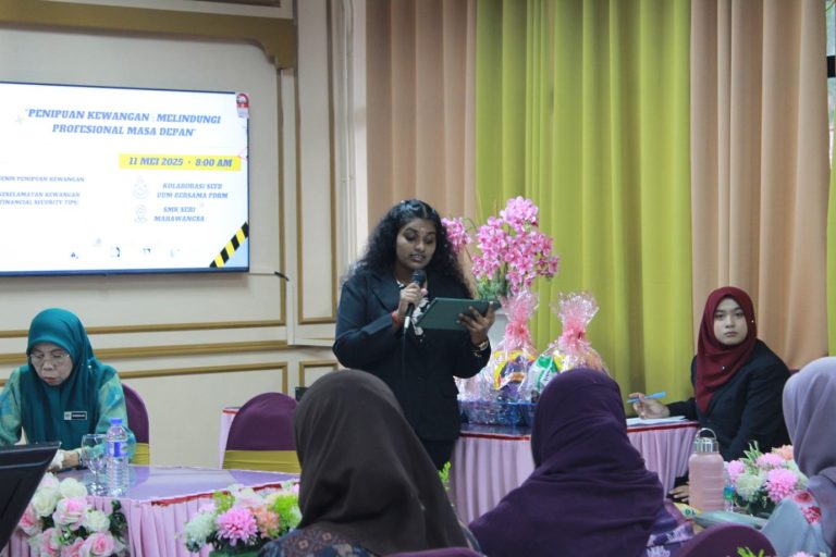 UUM SEFB students engage in community outreach on financial through ...