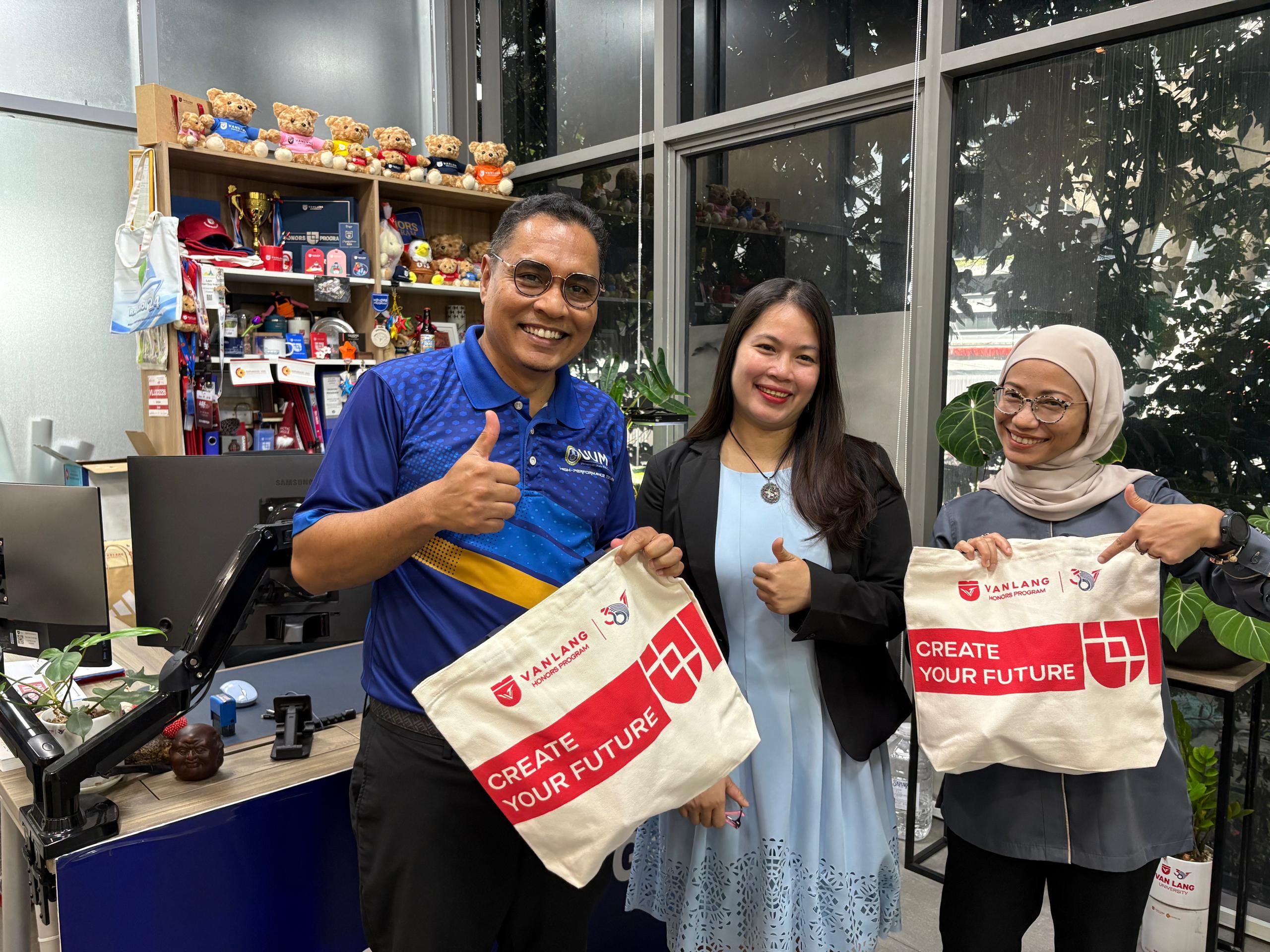 UUM Expands Regional Reach at “Study in Malaysia” Education Fair in ...