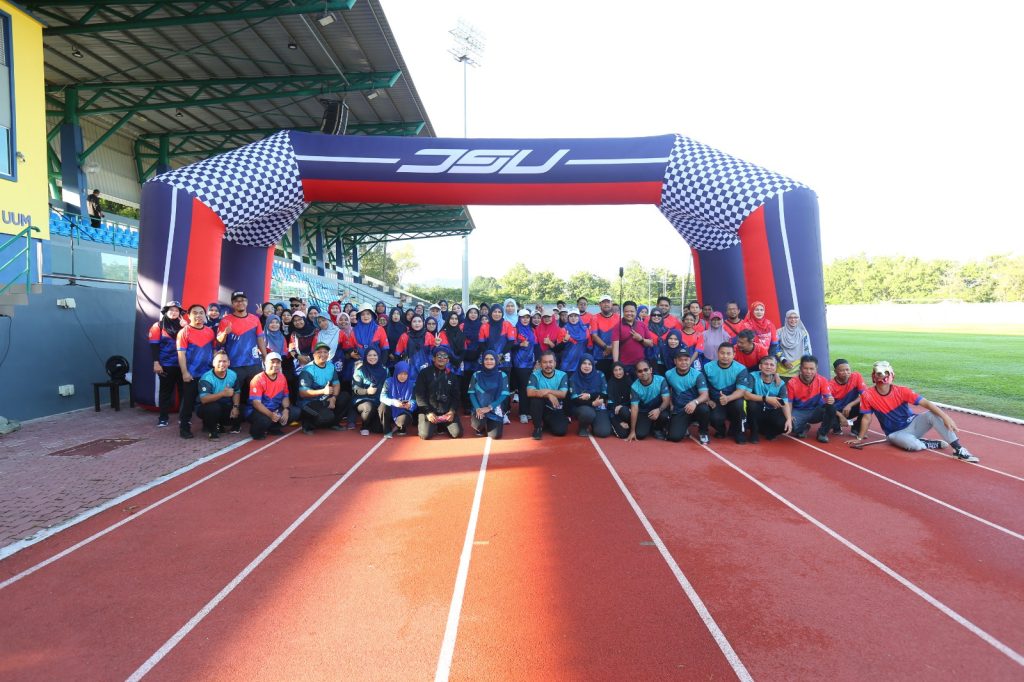 KESKA Fun Walk meriah, semarakkan semangat kesatuan dan gaya hidup ...