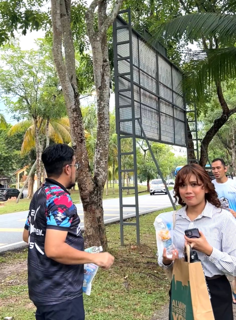 MISC agih kit peperiksaan dan makanan percuma kepada pelajar B40 – UUM ...