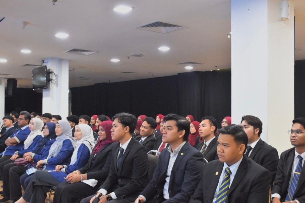 Mahasiswa UUM jejak dunia media profesional – UUM TODAY