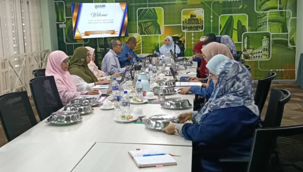 Audit akreditasi penuh bagi dua program Sarjana Undang-undang di UUMKL ...