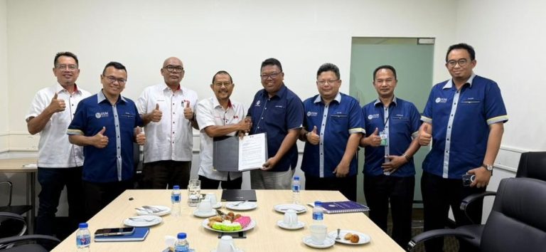 UUM dan BDB meterai kerjasama latihan kakitangan di Menara BDB – UUM TODAY