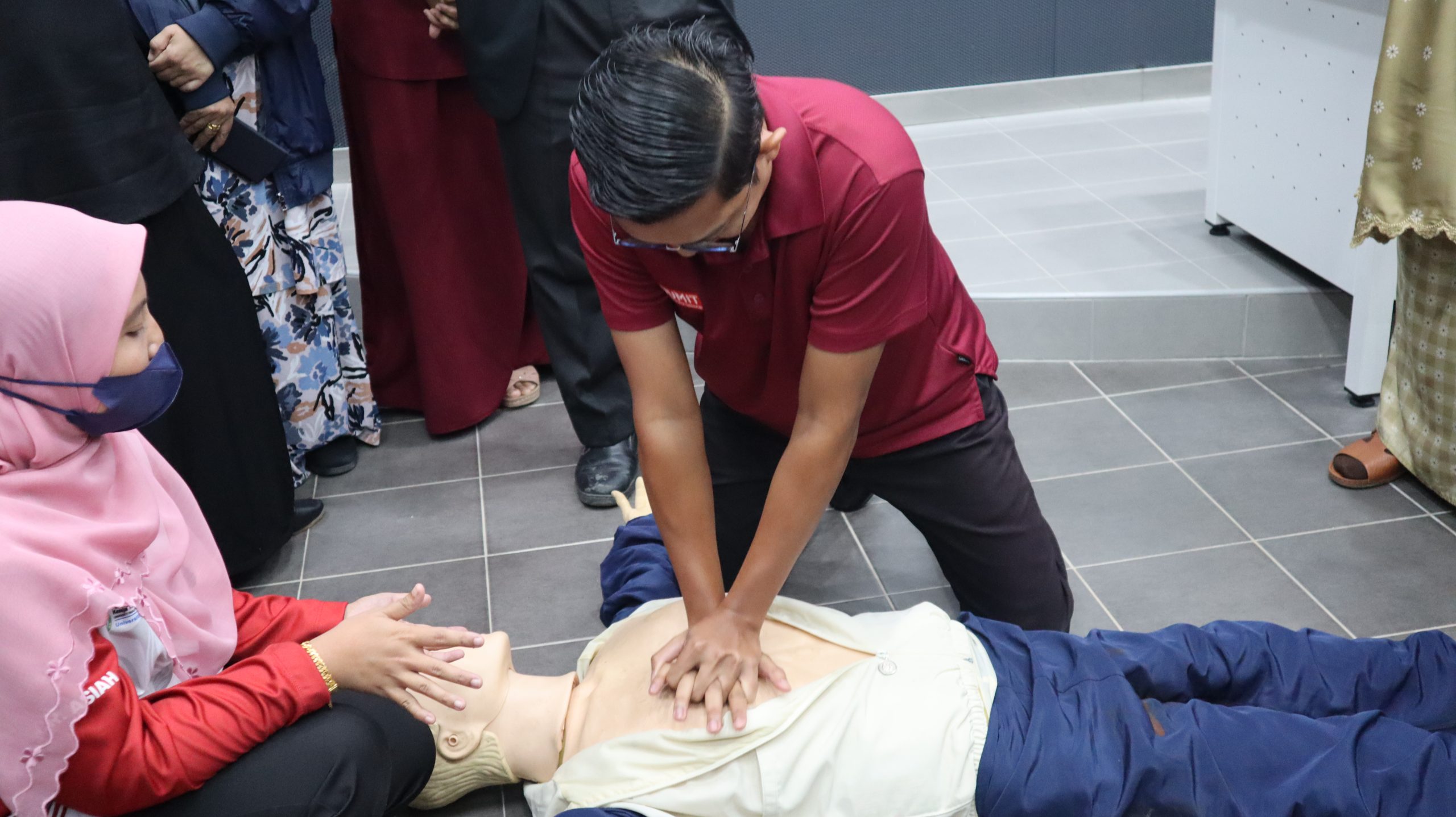 Bengkel Kesedaran & Tindak Balas Kecemasan Kesihatan di Tempat Kerja ...