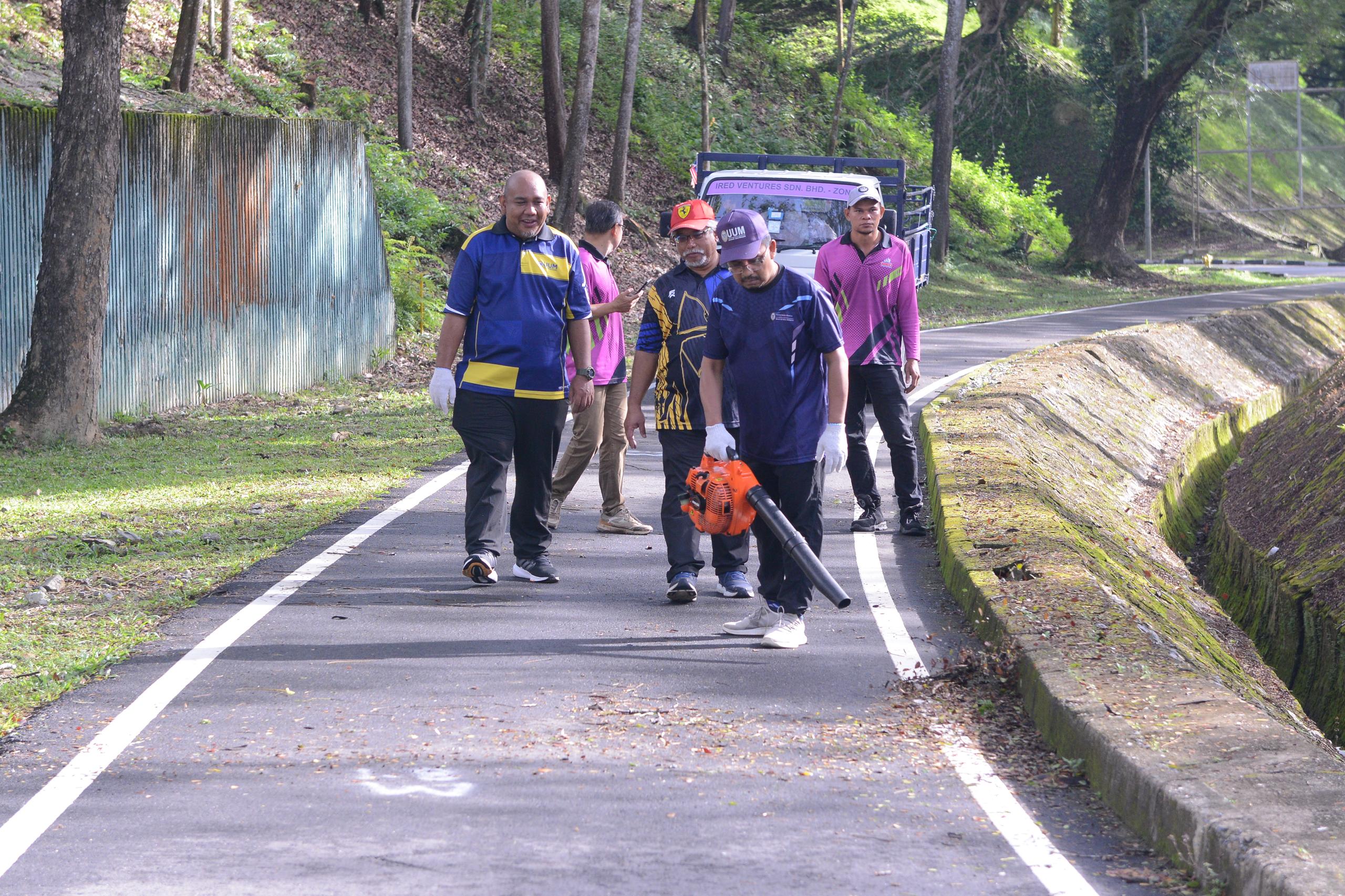 Program jejak kampus UUM: Walkabout bersama Pendaftar kukuhkan semangat ...