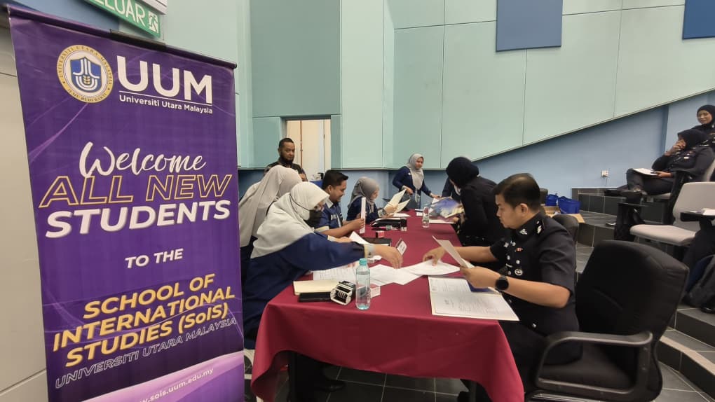 31 Senior PDRM Officers Enroll in UUM Master of Science in Strategic ...