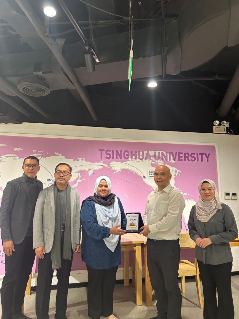 Delegasi SoIS perkukuh jaringan akademik antarabangsa di universiti ...
