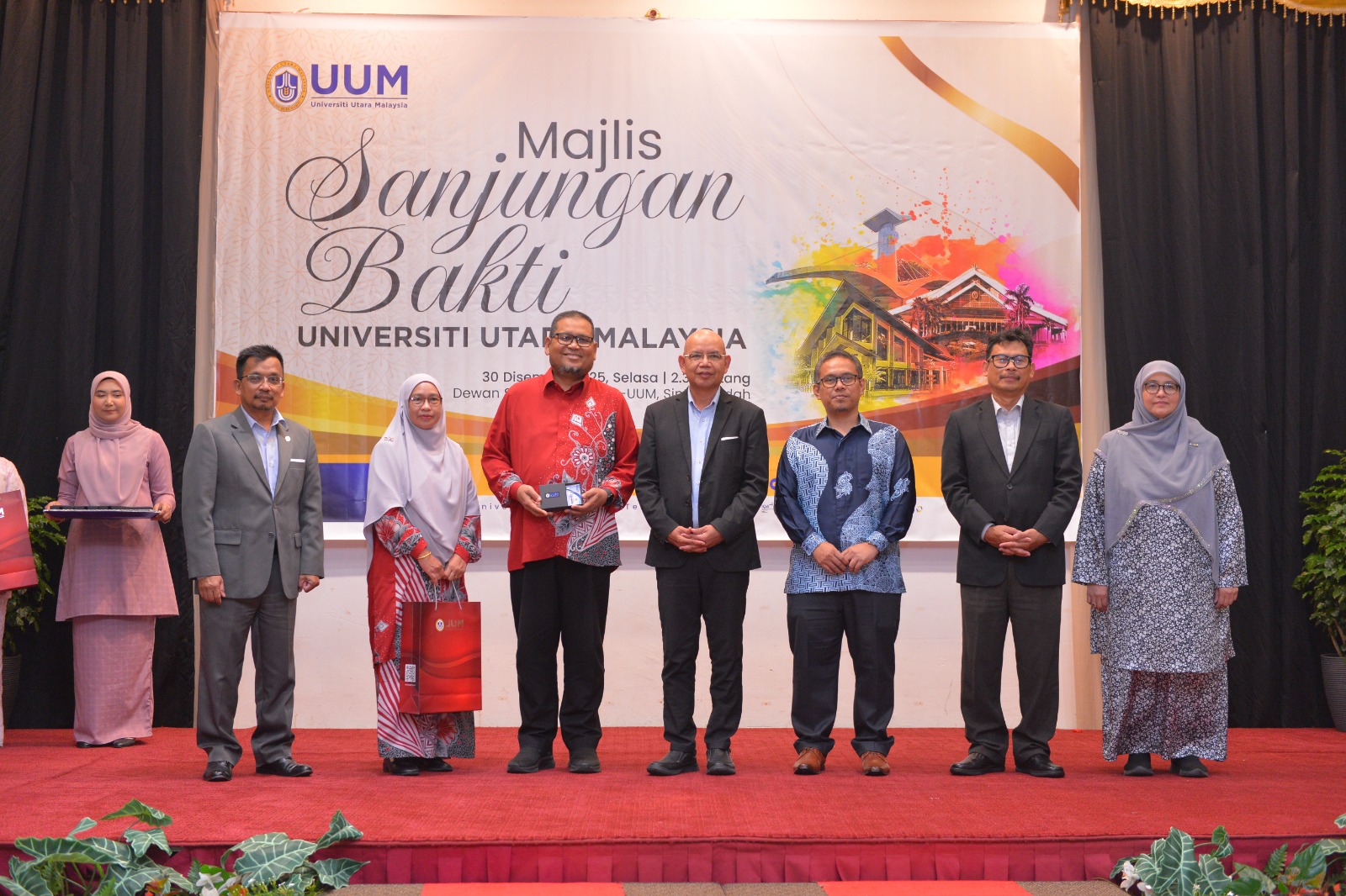 UUM Retirees Pledge Continued Service in Enduring Spirit of Dedication ...