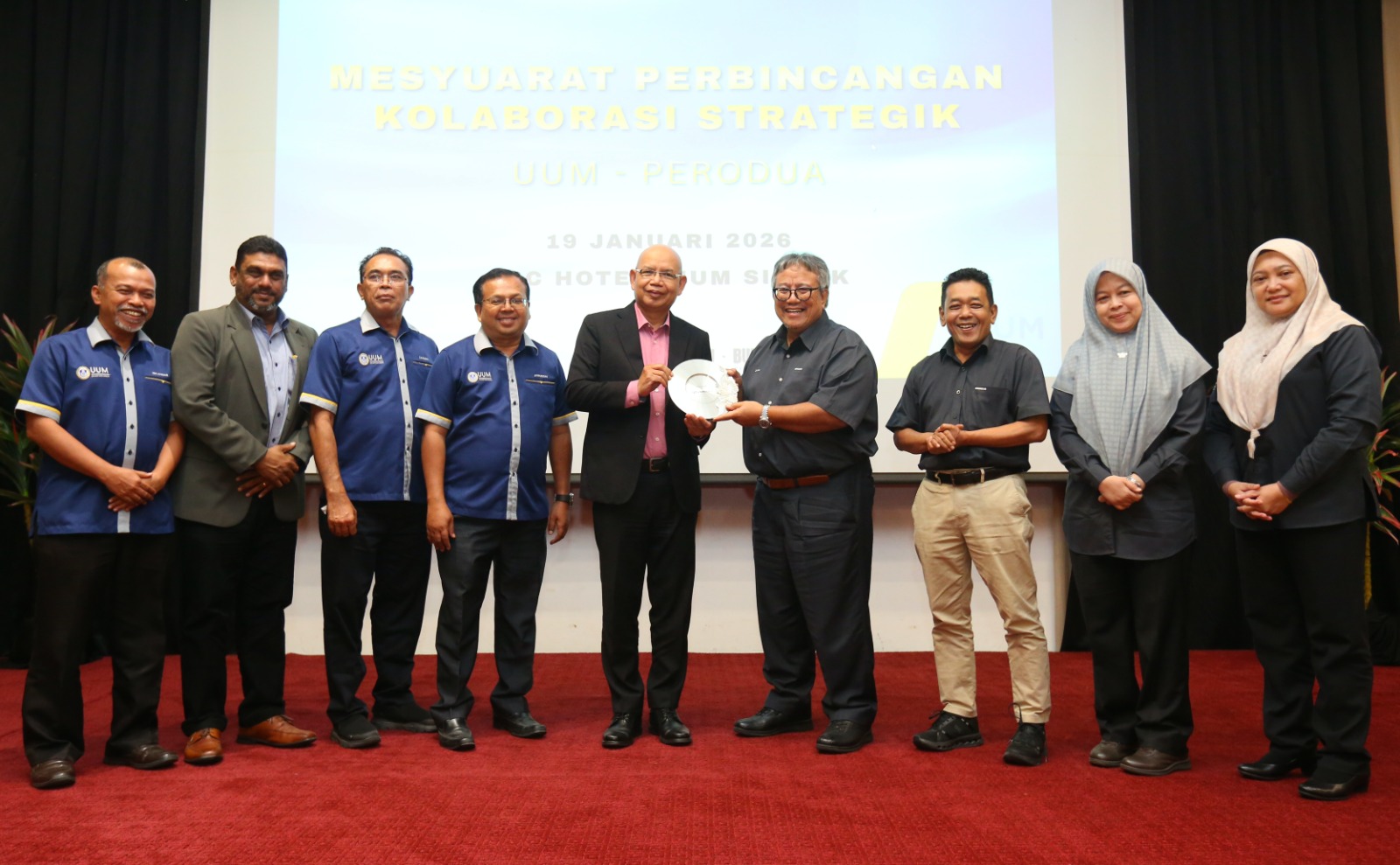 UUM–Perodua Strategic Meeting Charts New Collaboration Opportunities ...
