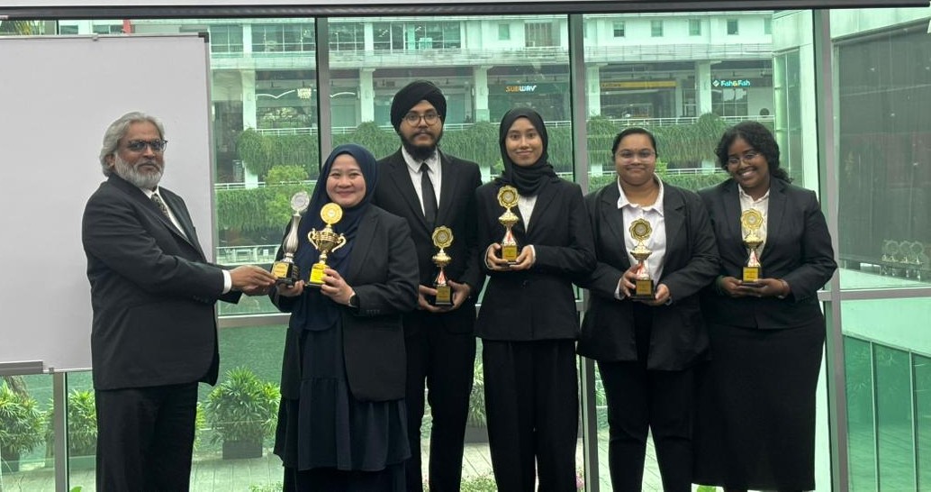 UUM crowned champion at Taylor’s Intervarsity Mooting Competition 2026 ...